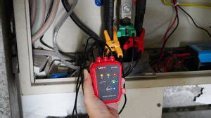 UT262E Non Contact Phase Detector UNI T Meters Test Measurement Tools And Solutions