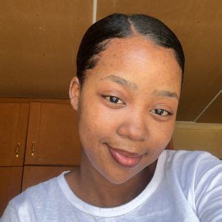 Onalerona Thuto M Certified English Tutor With A Degree Plus 2 Years