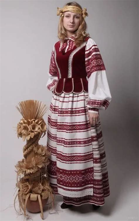 Национальные костюмы Беларуси — Пиджаки и костюмы ‧ Другое на Татат