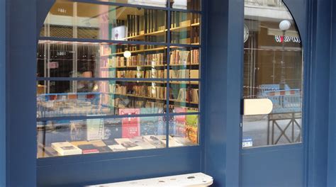 Βιβλιοπωλείο Fata Libelli Athens Voice