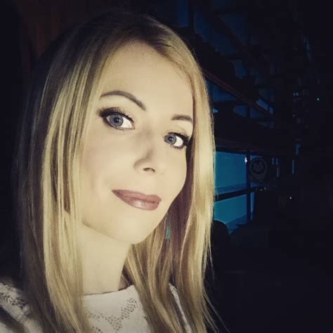 Nataliya Smit Pictures Hotness Rating Unrated