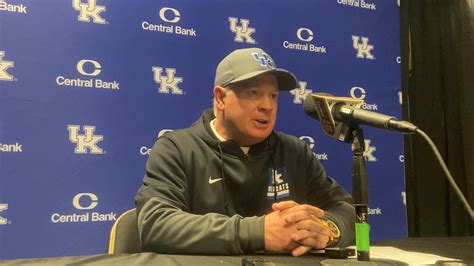 Watch Mark Stoops Speaks Following 21 17 Win Over Missouri Sports