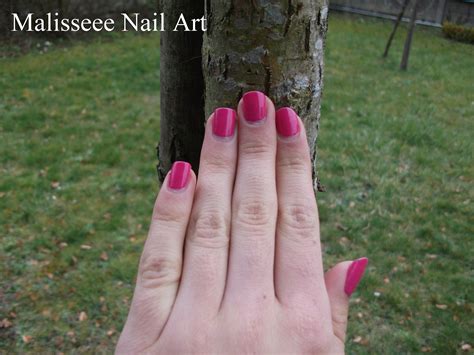 Funny Face Essie n° 25 « Malisseee Nail Art