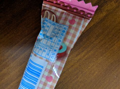 【高評価】やおきん うまい棒 チョコ バレンタインパッケージ 袋30本のクチコミ・評価・カロリー情報【もぐナビ】