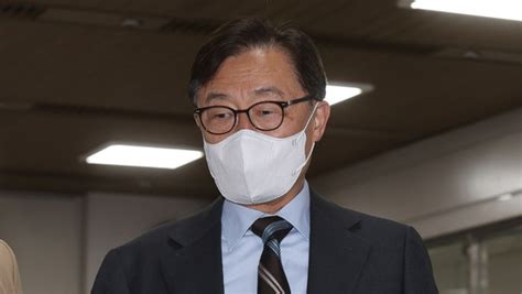 선거기간 전 마이크 유세 최재형에 벌금 80만 원 구형
