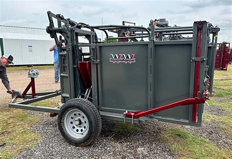 Ww Hydraulic Cattle Chutes For Portable And Feedlot Applications