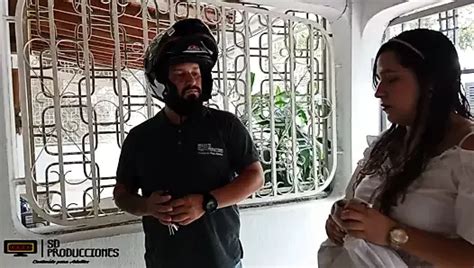 Sarışın lezbiyen kızların sevişme sahneleri