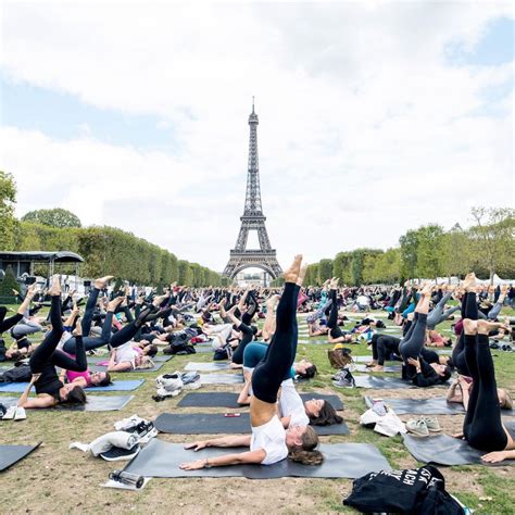 Lululemon 为何半年内连推四个全新品类？ 纺织科技杂志