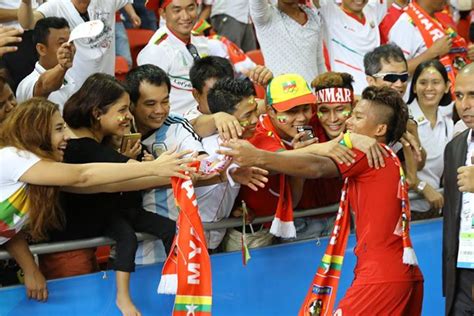 Dvb ေအာင္ပြဲခံ ယူ ၂၃ ႏွင့္ျမန္မာပရိသတ္ ဓာတ္ပုံ