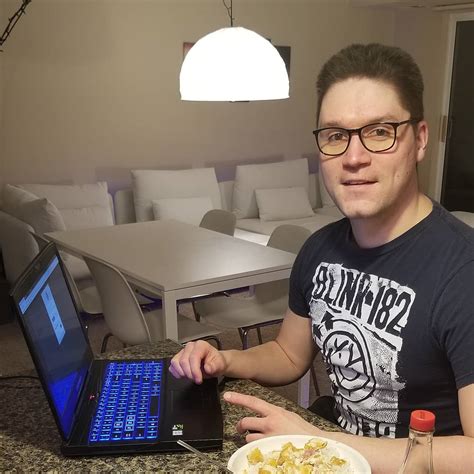 Justin Stolpe Happy Friday New Blog Post Up Explaining