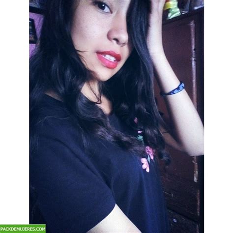 Pack De Nudes Caseros Filtrados De Una Linda Morrita Packdemujeres Com