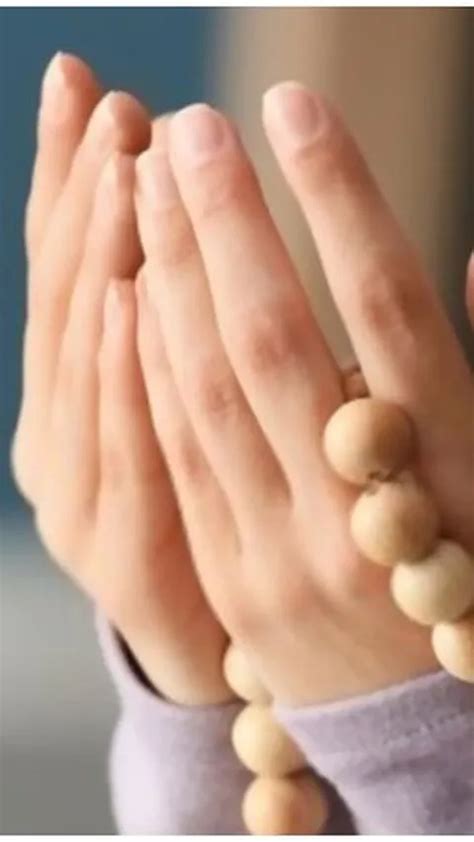 Doa Qunut Latin Lengkap Dengan Arab Dan Artinya Untuk Sholat Subuh