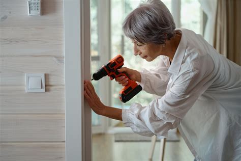 Options For Aging In Place Home Modifications And Community Support