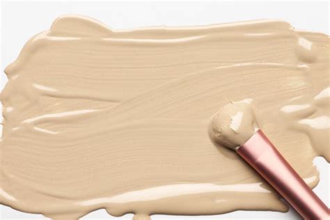 Как правильно наносить Bb крем на кожу лица