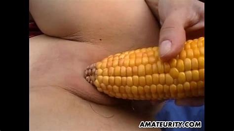 Amateur Girlfriend Toys Her Pussy With Corn Outdoor