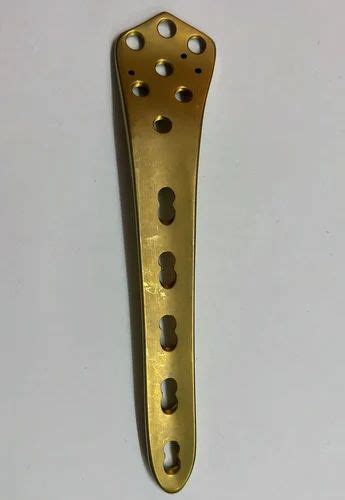 Titanium Distal Femur Locking Plate Thickness 3mm Size 5 Inch At Rs