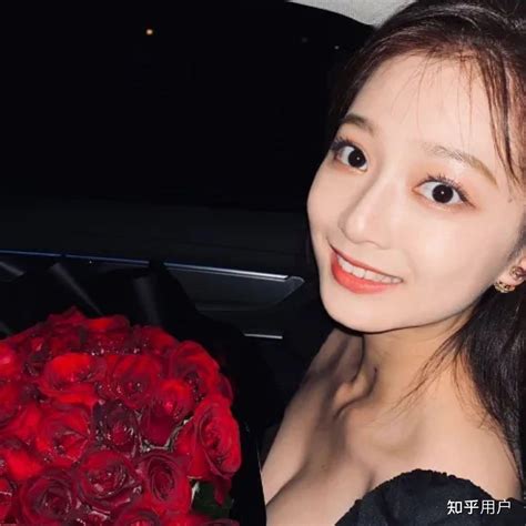 如何评价领诵员冯琳？ 知乎
