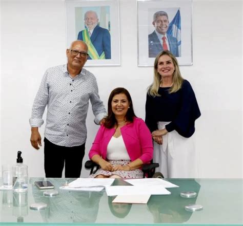 Deputada Ivana Bastos busca mais investimentos para a educação em