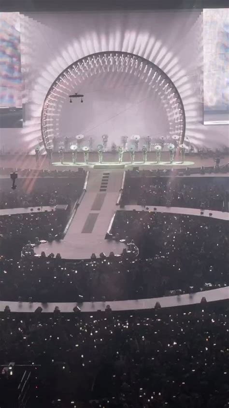 Renaissance World Tour On Twitter Beyoncé Performing “formation” At