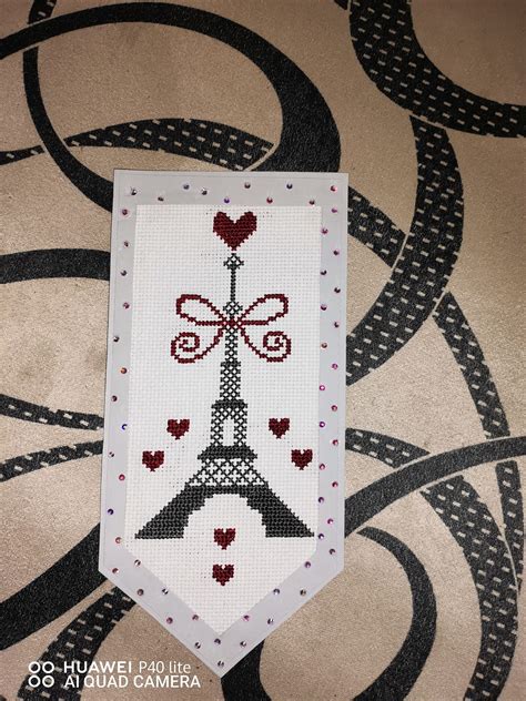 Кн Ръчно бродирани картички за повод от Биляна Косвалиева