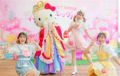 Exclusive Meet And Greets With Hello Kitty At Hello Kitty Smile Awaji