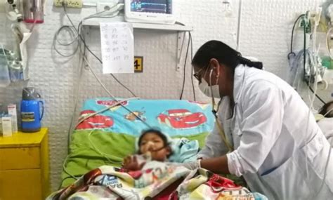 En Cochabamba Hospital del Niño se queda sin espacio para pacientes