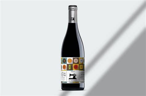 LA SASTRERÍA – MAKRO – Packaging Of The World