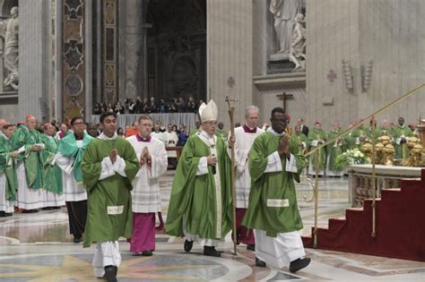 Xxx Domenica Del Tempo Ordinario Santa Messa Per La Conclusione Della Xv Assemblea Generale