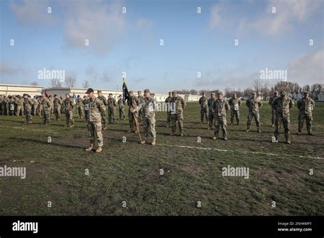 U S Army Soldiers Are Recognized As Pathfinder Course Graduates During