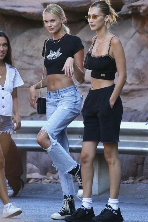 Pin af Harta Arte på Street style i