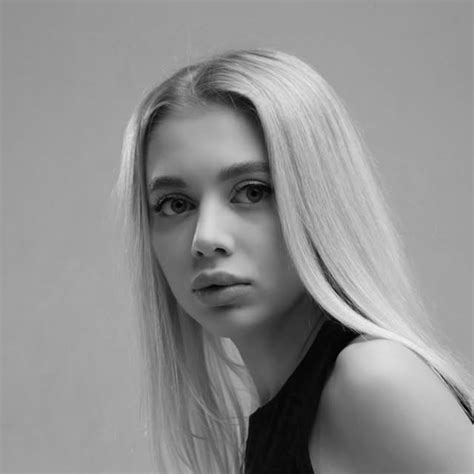 Smm КОНСУЛЬТАЦИИ ВИЗУАЛ Polya Tut On Threads