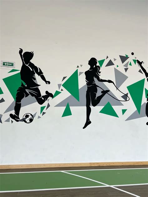 Роспись стен спортивный зал в школе | Mural, Wall art, Wall painting