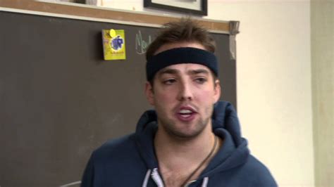 101 Things About Guys Urinal Etiquette Youtube