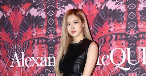 포토 로제 섹시한 블랙 원피스