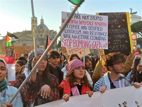 Manifestazione Pro Palestina Basta Genocidio A Gaza Grazie Sudafrica