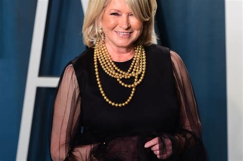 Martha Stewart 81 Becomes Sports Illustrated Swimsuits Oldest Cover
