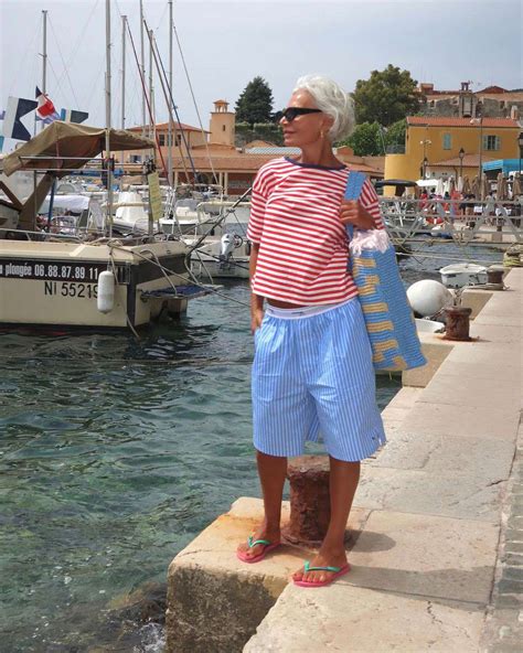 Cómo Vestir Con Estilo En La Playa 10 Looks Playeros Cómodos Y