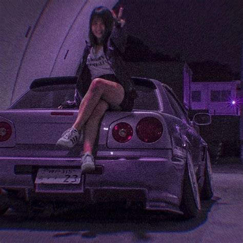 Пин на доске 🚘car Девушка с автомобилем Ниссан скайлайн Крутые тачки