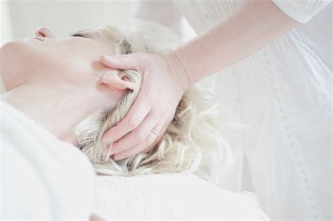 Headaches And Massage And Simple Self Help Burleigh Physio