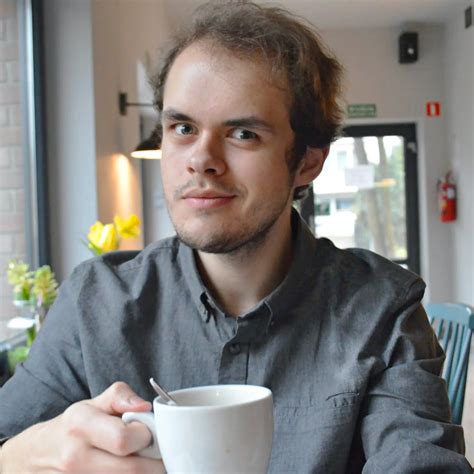 Professional Game Master Adrian Startplaying