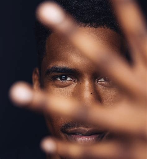 Élémo Der Québecer Poetry Slammer In Koop Romanistik Uni