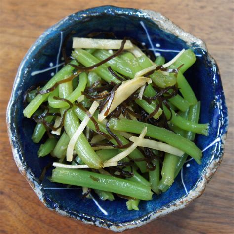 山菜みずと塩昆布の和え物 By おでのおでん 【クックパッド】 簡単おいしいみんなのレシピが394万品