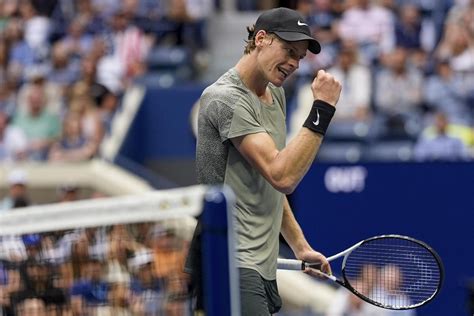 Sinner Demolisce Medvedev E Vola In Semifinale Al Masters 1000 Di