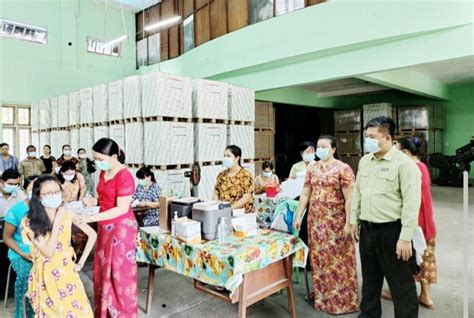 အင်းစိန်မြို့နယ်၌ ကိုဗစ် ၁၉ ရောဂါ ကာကွယ်ဆေး ပထမအကြိမ်ထိုးနှံပြီးသူ