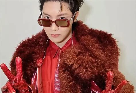 J Hope Bts En México Setlist Cómo Llegar Al Palacio De Los Deportes Y Lo Que Debes Saber De
