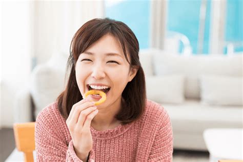 地味系女子は意外とモテる！？特徴5つと上手な扱い方 Style Knowledge