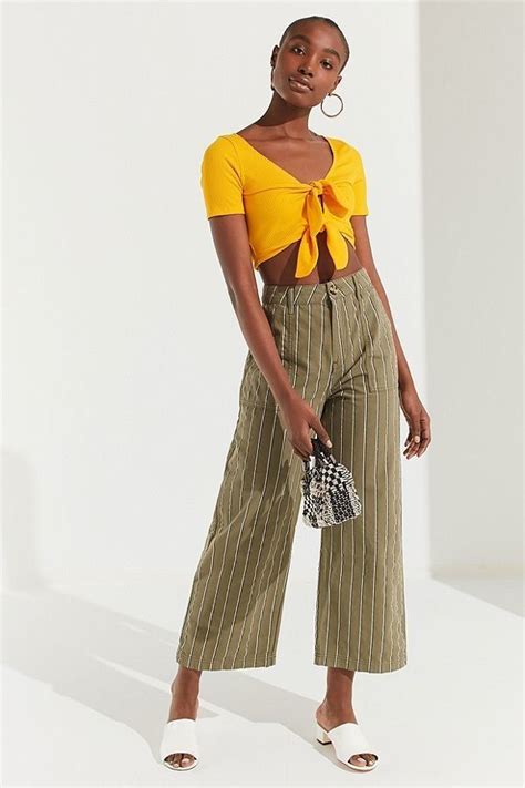 20 Front Tie Crop Tops Thatll Pull Together Any Look Huffpost Life