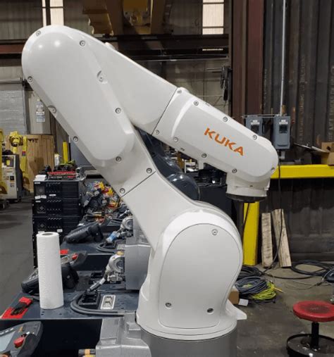 Used Kuka Kr6 R900 Complete Robot System With Krc4 Compact Controller