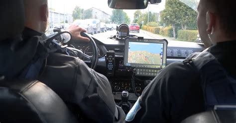 В Кохтла Ярве водитель попал в аварию уклоняясь от столкновения