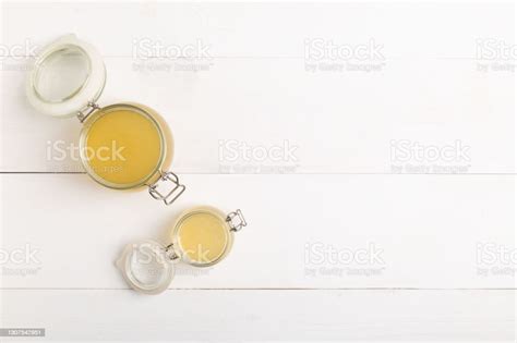 유리 항아리에 닭고기 쇠고기 또는 양고기로 만든 뼈 국물 가금류에 대한 스톡 사진 및 기타 이미지 가금류 고기 단백질 Istock